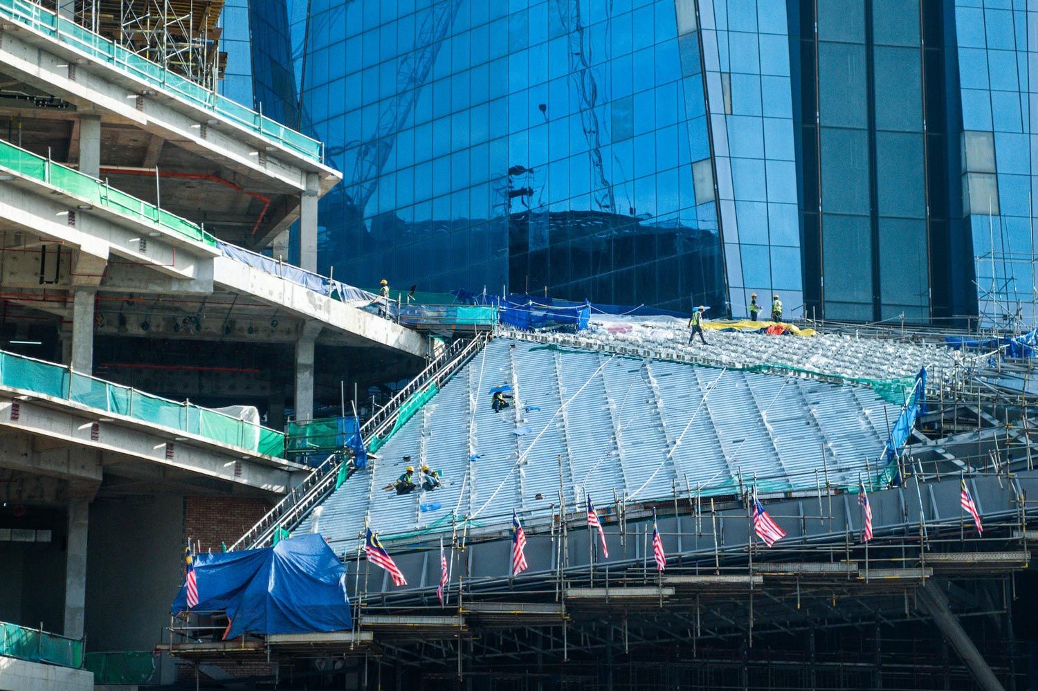 Avantages de la bâche PVC sur mesure